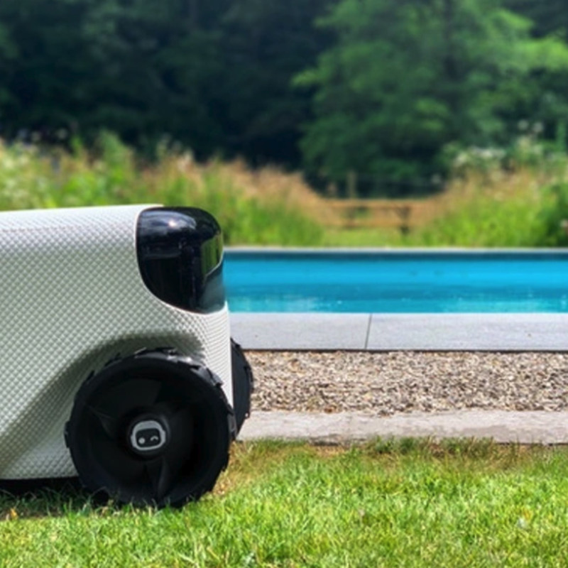 Toadi｜自律走行するAI搭載スマート芝刈り/草刈りロボット「トーディ」 - ガジェットの購入なら海外通販のRAKUNEW(ラクニュー)